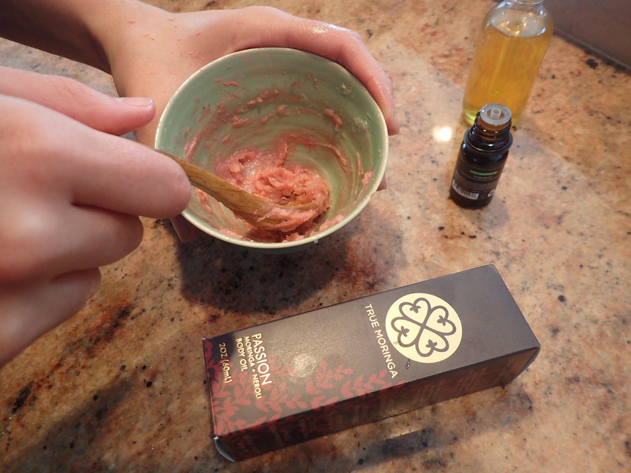 DIY Natural Tinted Lip Gloss – True Moringa